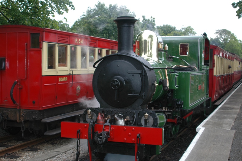 Picture of the Day: Little Steam Engine, Kirklees Light Railway ...